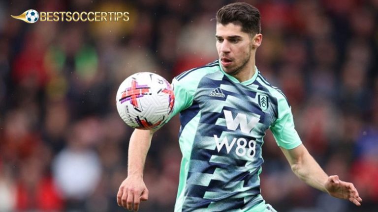 Top 9 shortest goalkeeper in premier league of all time