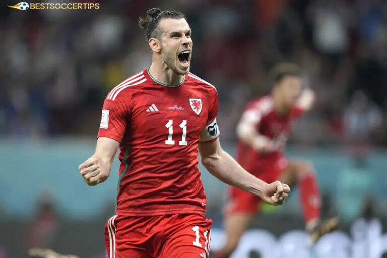 Top 10 famous number 11 soccer players